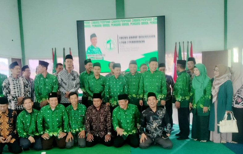 Sikapi Problematika Pendidikan, PERGUNU Bangil Menggelar Diskusi - NU ...